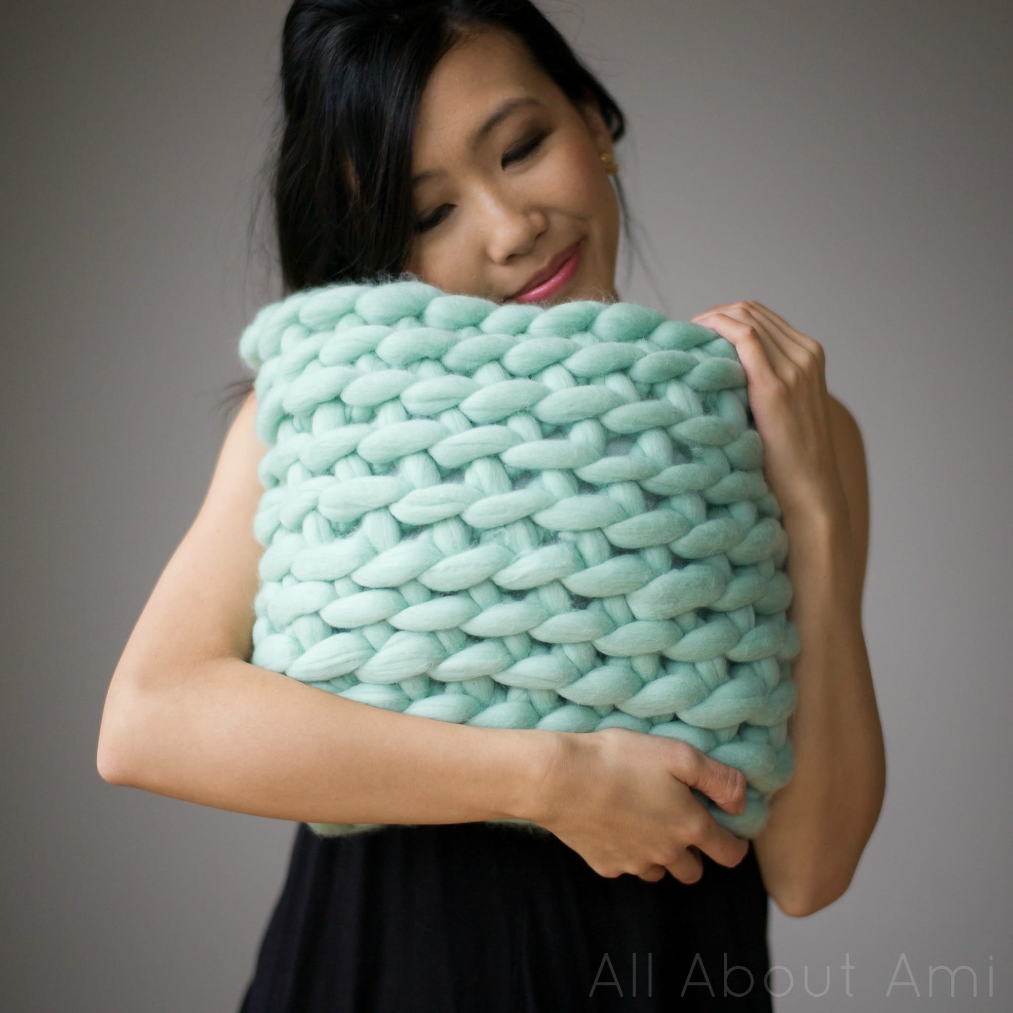 Extreme Crocheted Cushion - All About Ami