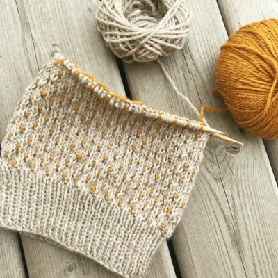 Duo-Color Dotty Beanie Knit Pattern - All About Ami