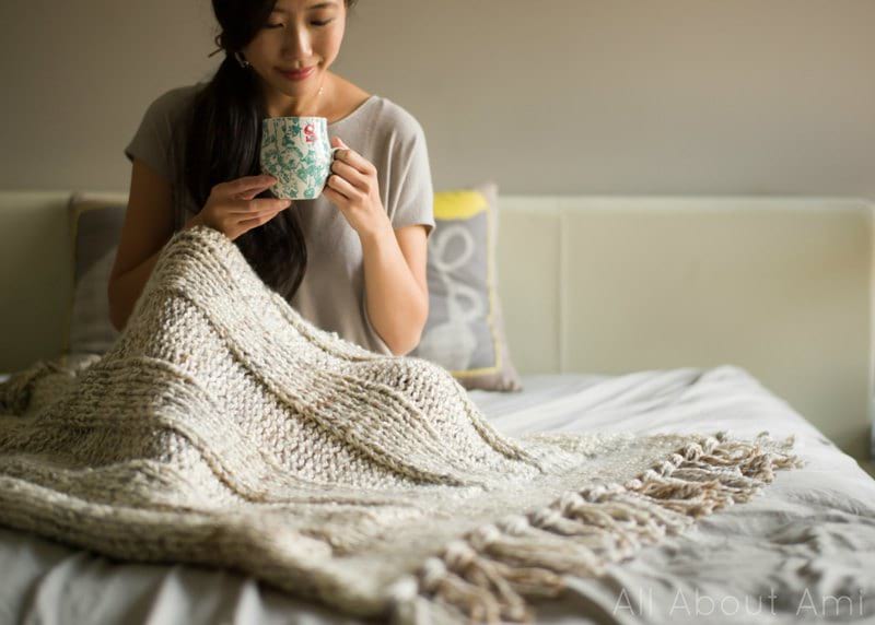 Chunky Ribbed Knit Blanket - All About Ami